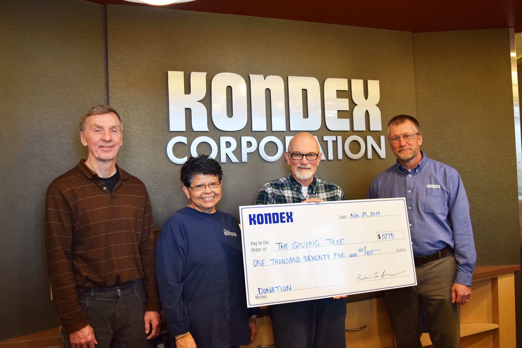 Kondex Associates Make the Holidays Brighter - Kondex